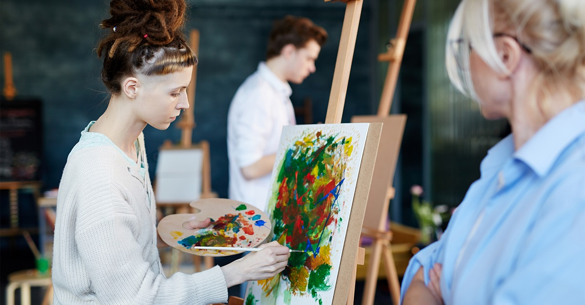 Aloma începe un proiect CSR pentru elevii din liceul de arte plastice ...